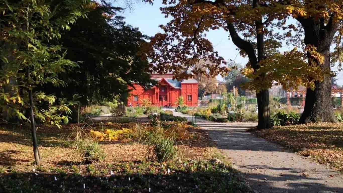 A walk through Zagreb: Places you can reach on foot in few hours