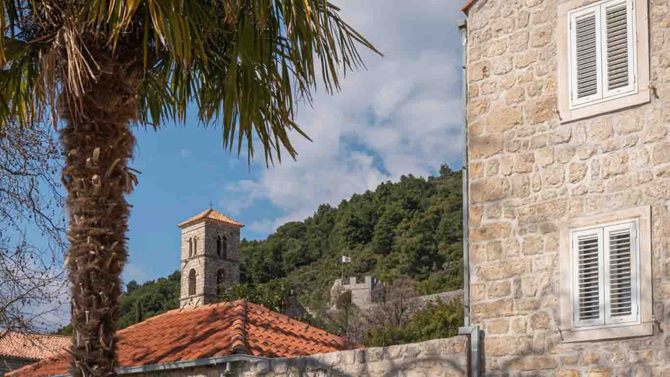 Ston: A Journey Through Time Along the Majestic City Walls