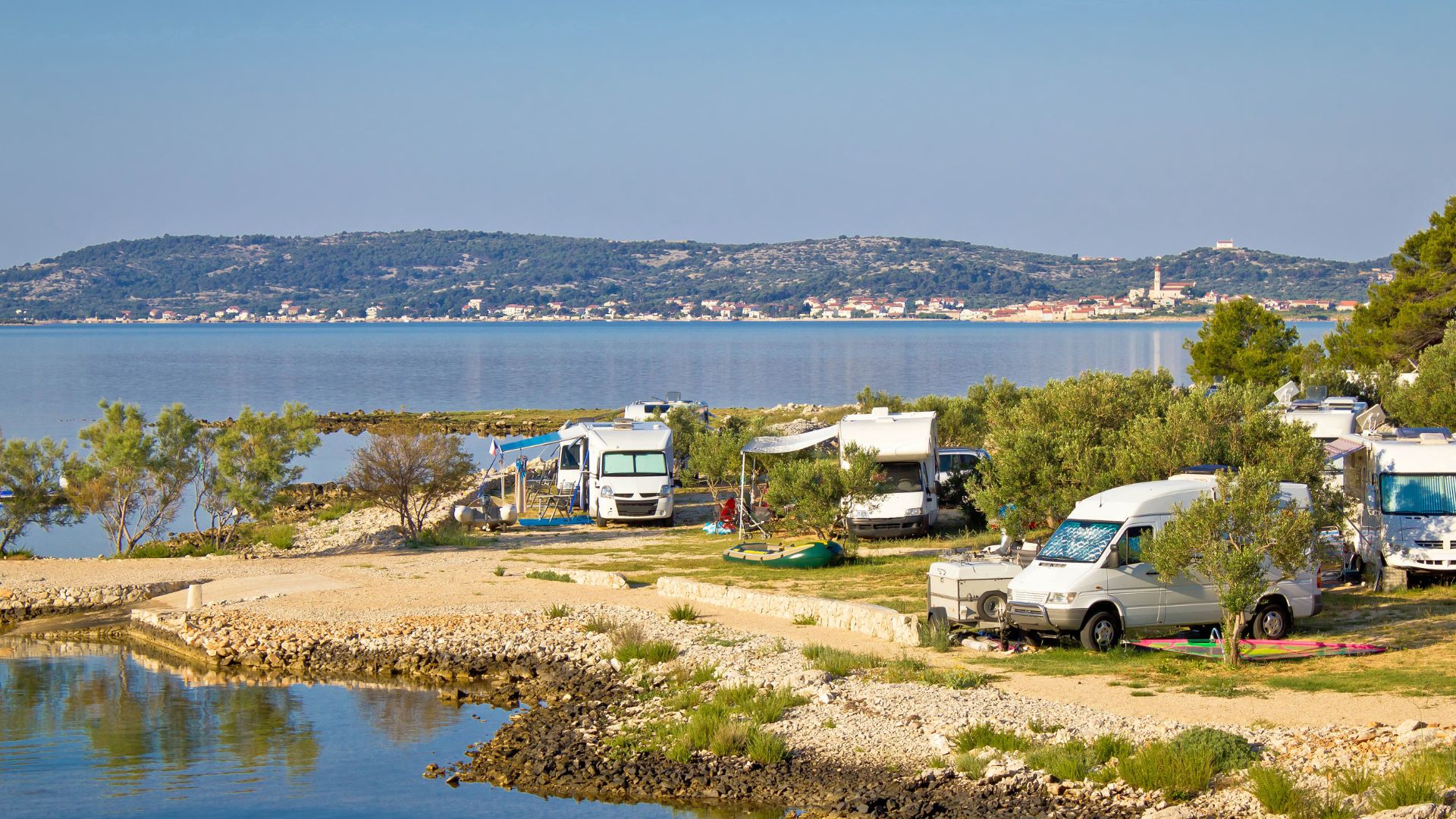 🏝️ 5 Reasons Why Camping on Croatian Islands Is Unforgettable